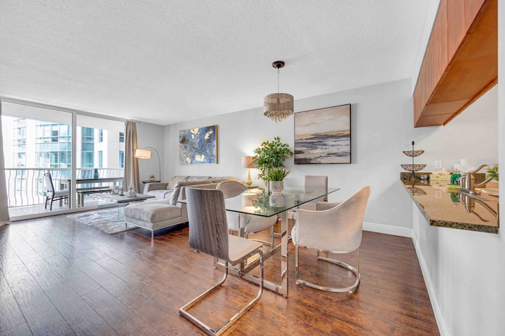Beautiful 1 Bed 1 Bth • Brickell - Miami, FL