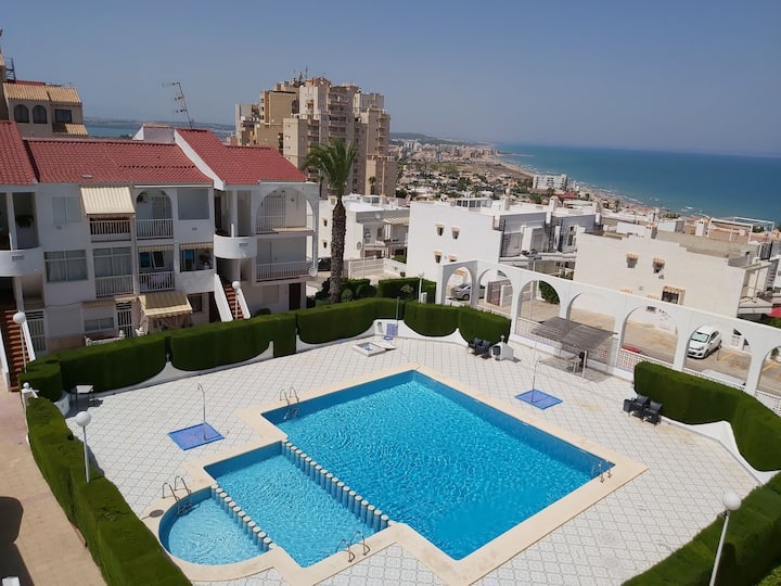 House For Rent
Balcon De Lomas. - Torrevieja
