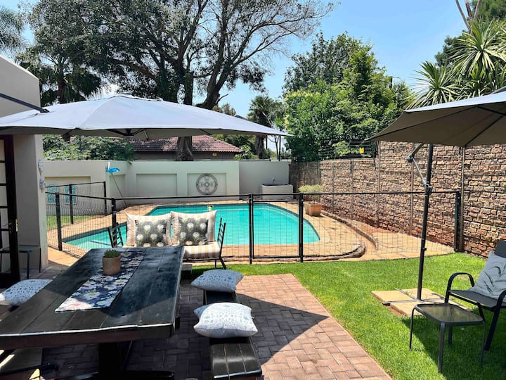 Wilgers.wifi, Dstv, 4bed, 3bath, Ac, Pool, Sleep 8 - Pretoria