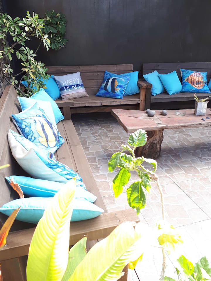 Chez Hiva : Orchidée 2 -Town & Beach (2p) Sernatur - Easter Island