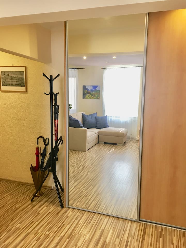 Stilvolle Wohnung Blue Bratislava-großartige Lage! Free Ac + Wifi + Waschmaschine Und Trockner - Bratislava