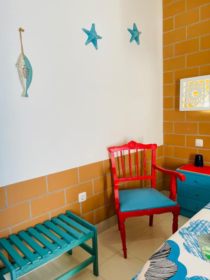Vila Fidalgo-quarto Praia-economic- Banho Privado - Nazaré