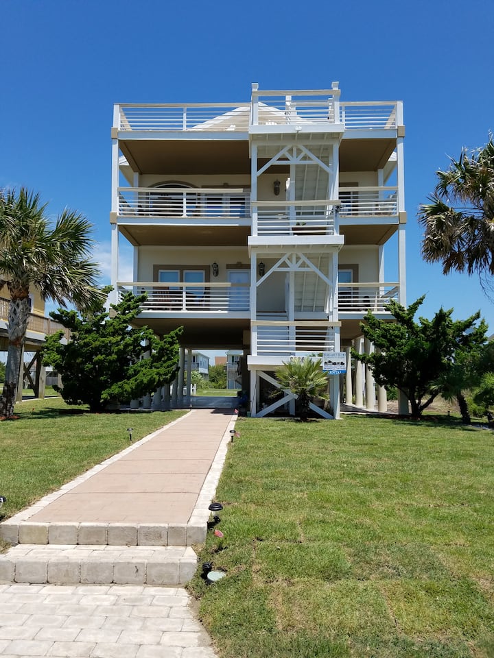 "Steel Seas" Ocean Side King Room - Oak Island, NC