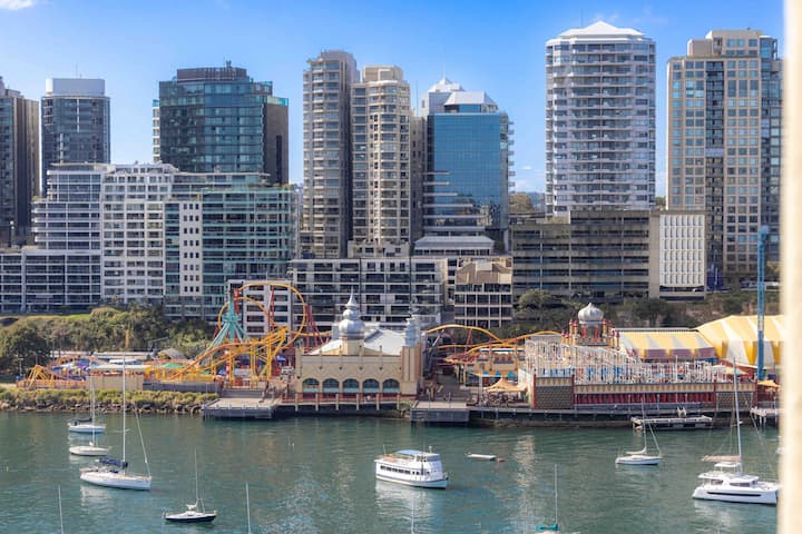 Harbourside 79 - Sydney Harbour Views! - North Sydney