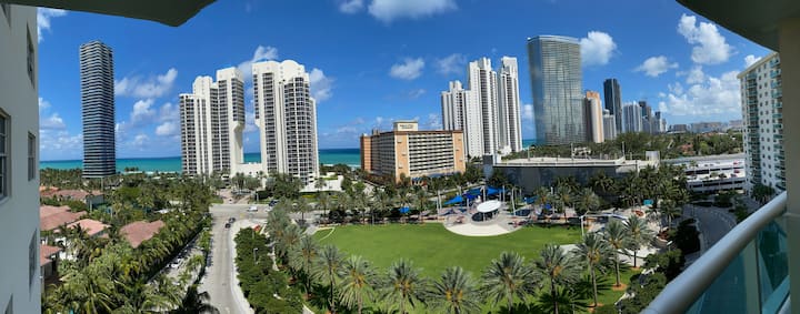 Stunning Ocean View- 2bdr/2bath+den - Str-01713 - North Miami Beach, FL