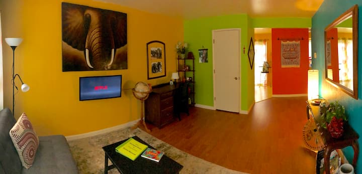 The Striped Door Downtown: Photographic Menagerie - Eugene, OR