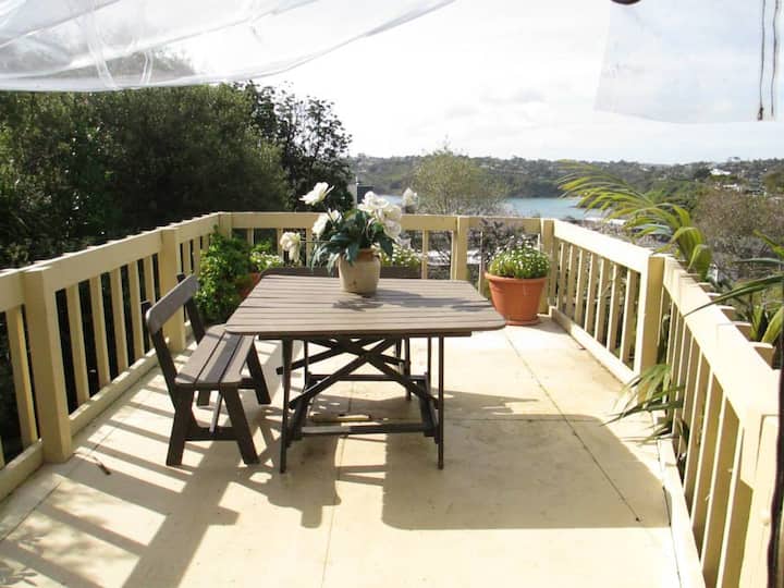 At Santa Fe Vista Suite, Oneroa, Waiheke Island - Waiheke Island