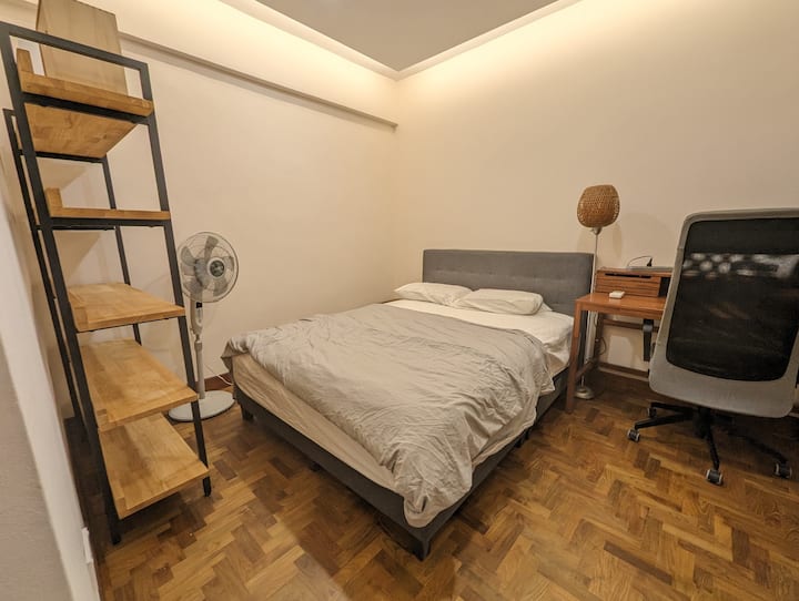 Nice Spacious Room Near Lakeside Mrt (Female Only) - Singapur