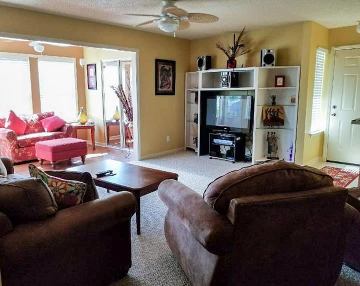 Fun , Pool, Relaxation, Family Fun (Myrtle Beach) - Murrells Inlet, SC