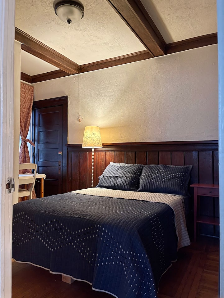 Venice At The Beach | Ocean Views | Friendly Host - Los Angeles, CA