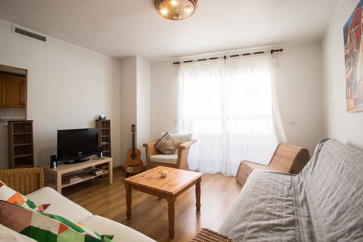 Bright And Large Flat In The Heart Of Alicante! - 亞利坎提