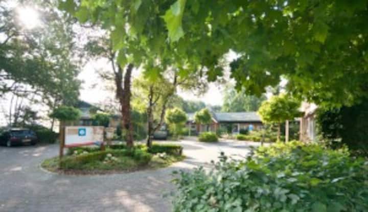 Luxe Vakantiewoning Met Wellness In Drenthe - Slagharen