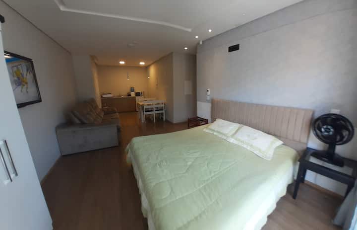 Studio Fênix - ÓTima Localização - Curitiba