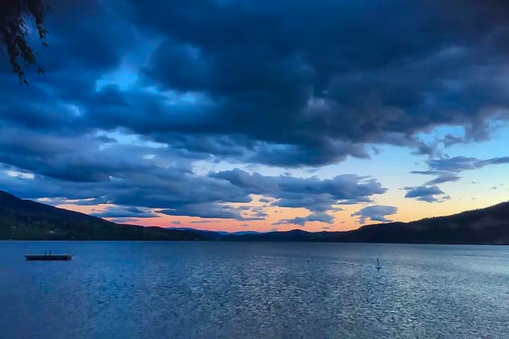 Happy Ever Active Holidays - Lake View - Lake Country