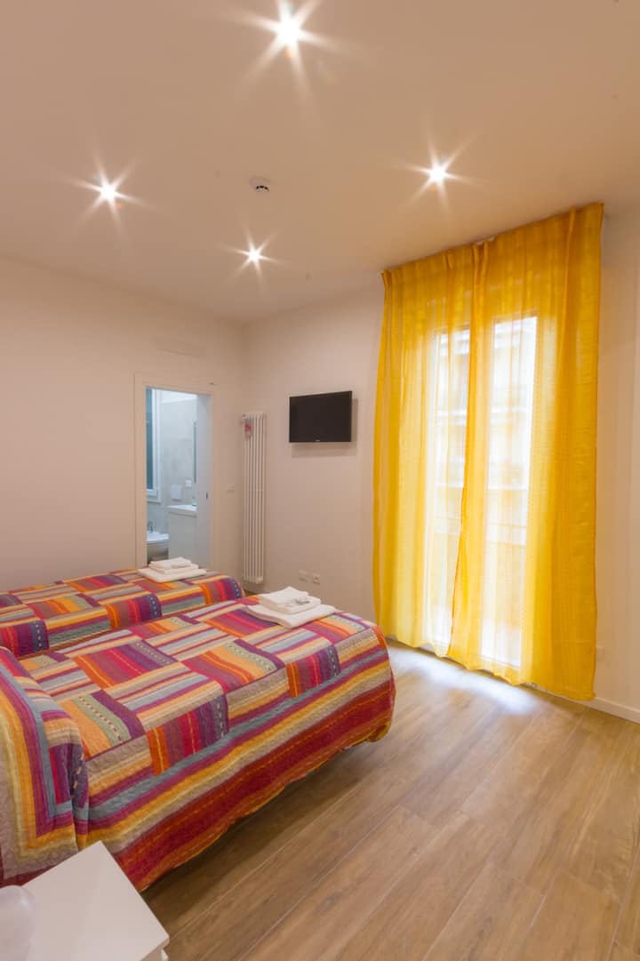 Bologna, Camera Con Bagno Vicina Fiera E Ospedale - Bologna