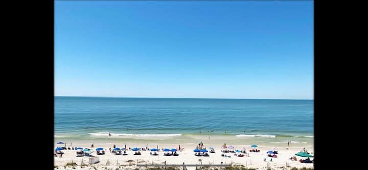 Surf Side Shores On The Beach - Gulf Shores, AL