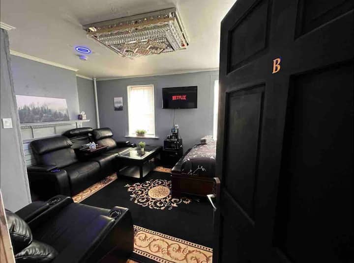 Jfk Suite W/bath |Walk To Airtrain |Self Check-in - Nueva York, NY