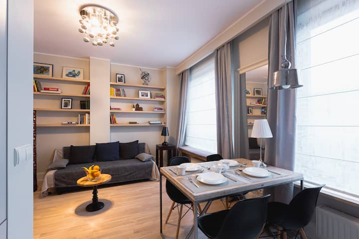 Cozy With Parking, Mokotów Area - Warsaw