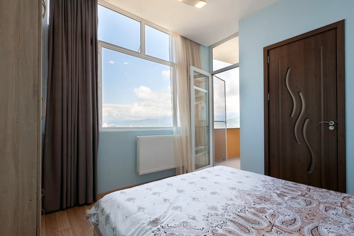 2-bedroom Apartment Near Sea & New Boulevard - Batumi