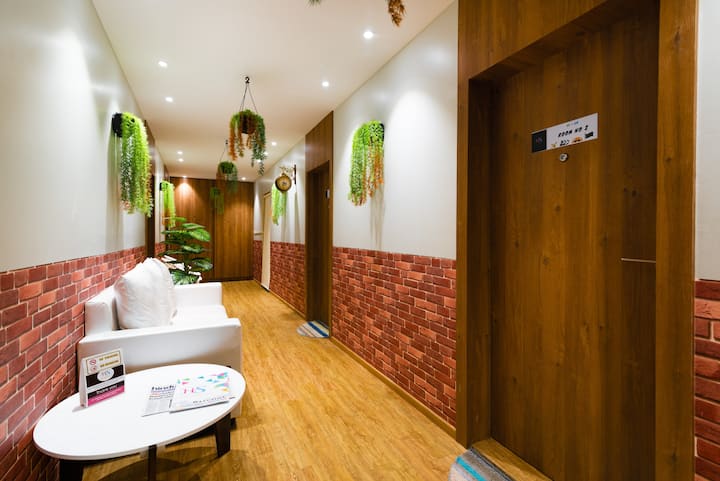 Clean And Comfort 3 Bedrooms - Maharashtra