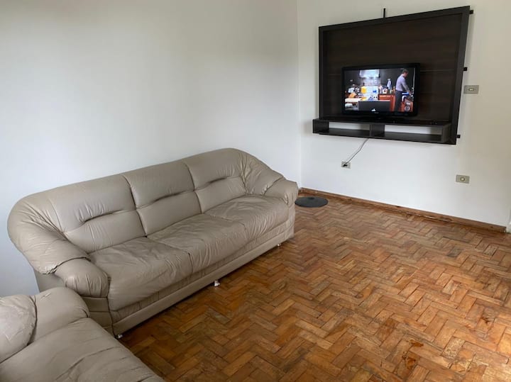 Casa Ampla Para Locação Curta Ou Longa Temporada. - Uberlândia