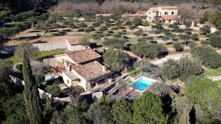 Petit Mas Sur Le Haut D’une Colline..25mn Plage. - Solliès-Pont