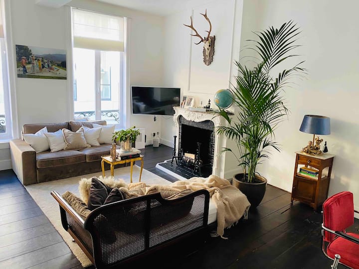 Charming Apartment In The Heart Of Antwerp - 安特衛普