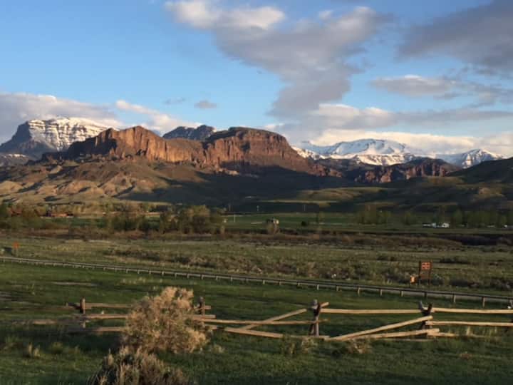 Queen Cabin  " Honeymoon Suite" 1 Of 1 - Wyoming