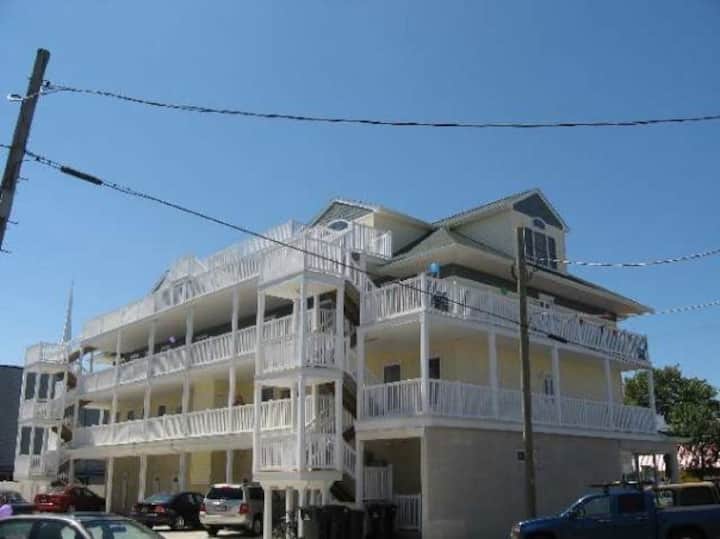 2blks Walk To Beach, Boardwalk And Convention Cent - Cape May, NJ