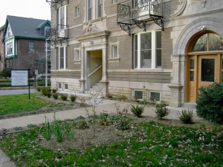 Luxury 2bd/2bh In Historic Cwe/1w - セントルイス, MO