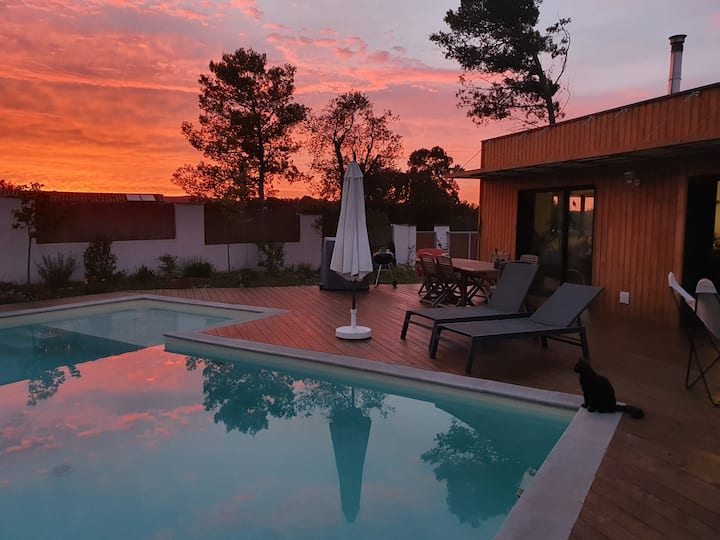 Belle Villa En Bois Avec Piscine - Vendargues