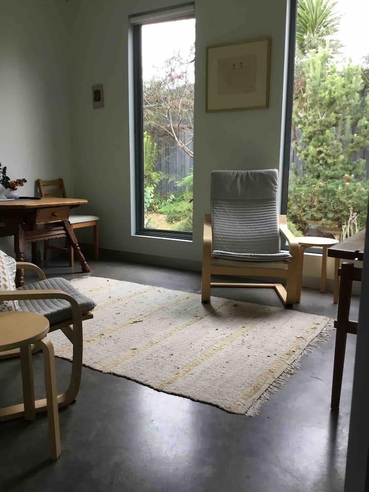 Architect Designed In A Unique Native Garden - Inverloch