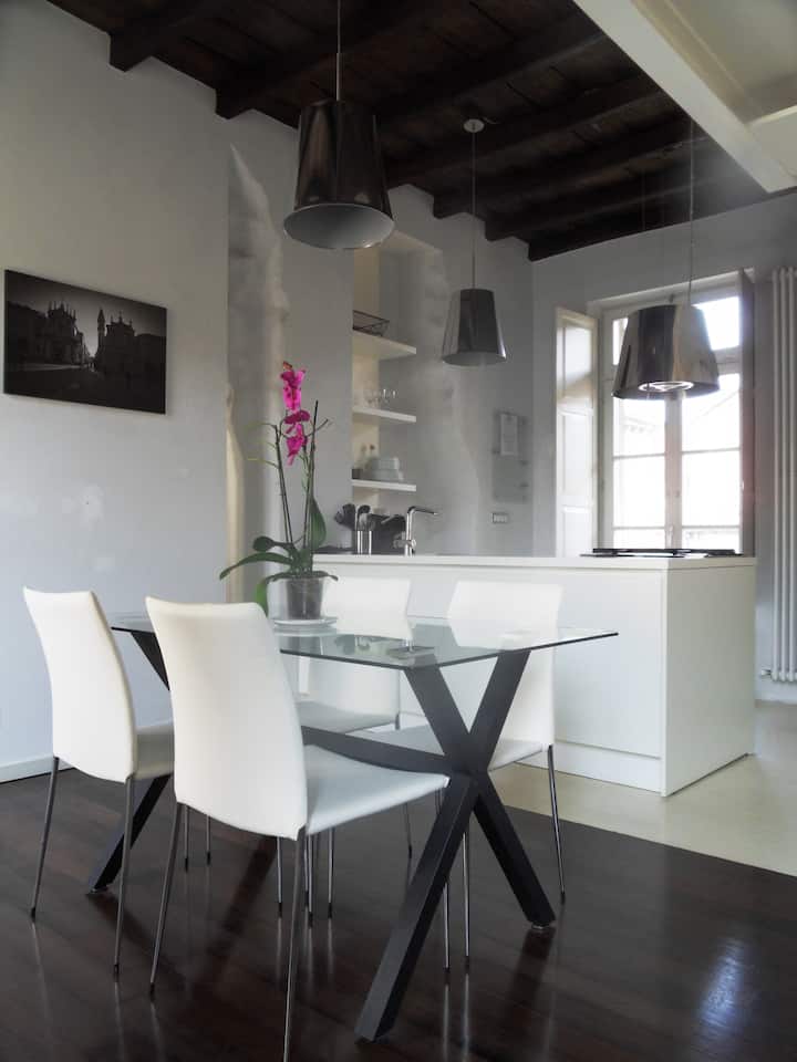 Loft Design In The Historic Center - Turin