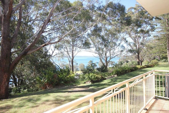 Fiddlers Green, 1/62 Magnus Street - Ground Floor - Soldiers Point