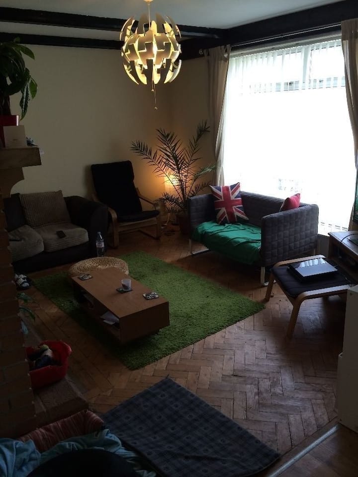 1 Large Double Room In 5 Bed House - Bath