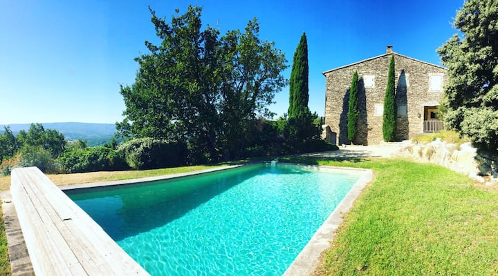 Villa Avec Piscine -Vue A Couper Le Souffle - Gordes