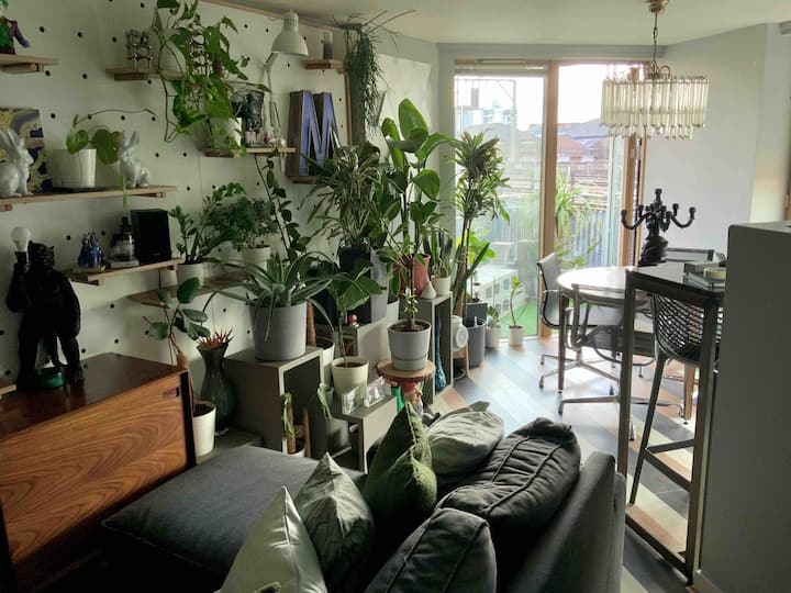 Stylish 2 Bed Flat 2 Minutes From Broadway Market - England