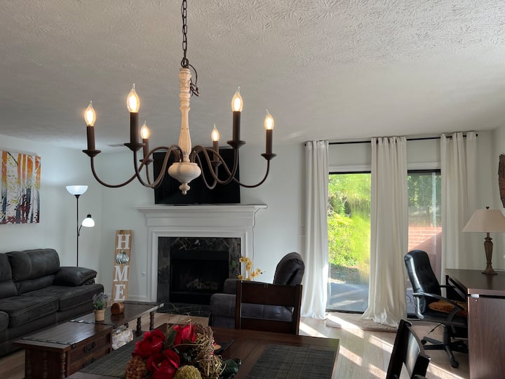 Townhome At Downtown Alpharetta - Alpharetta, GA