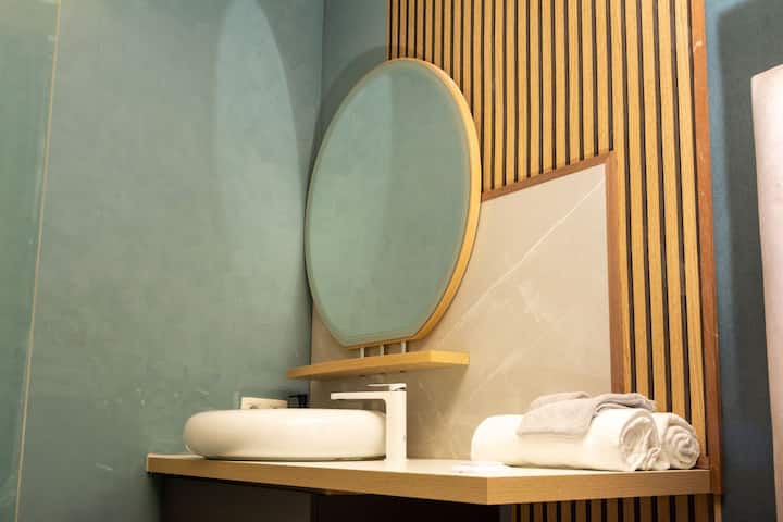 Superbe Appart Moderne Rustique - Mons