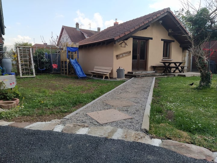 Dépendance "Les Bignones" ,  27m2, Quartier Calme - Cernay