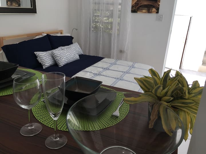 Stepstobeach Studio Power/water Backup Ocean Park - San Juan, Puerto Rico