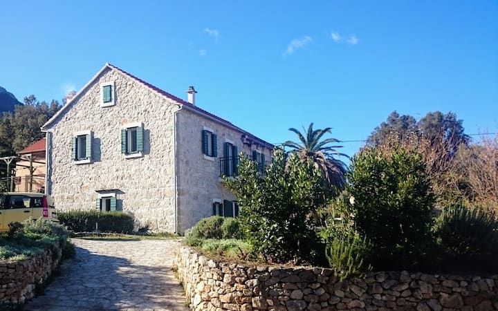 The House Pod Humom - Hvar