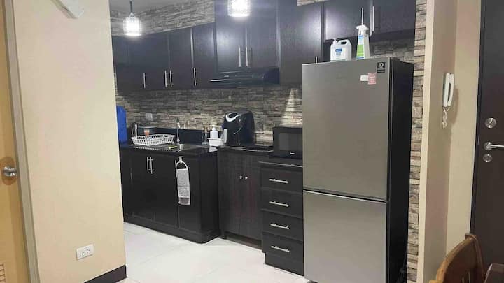 Manhattan 1br Condo At The Heart Of Araneta Center - Quezon City