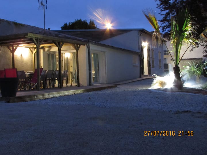 Maison Capacité 18 Pers. Maximum, Très Confortable - Île d'Oléron