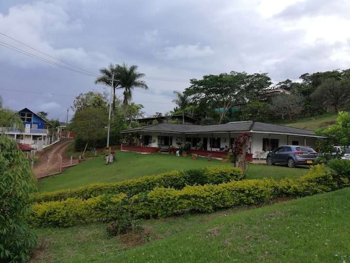 Casa Campestre Villa Nury - La Cumbre