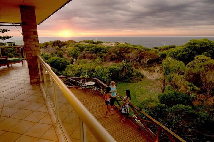 Oceana Sunset - Perth