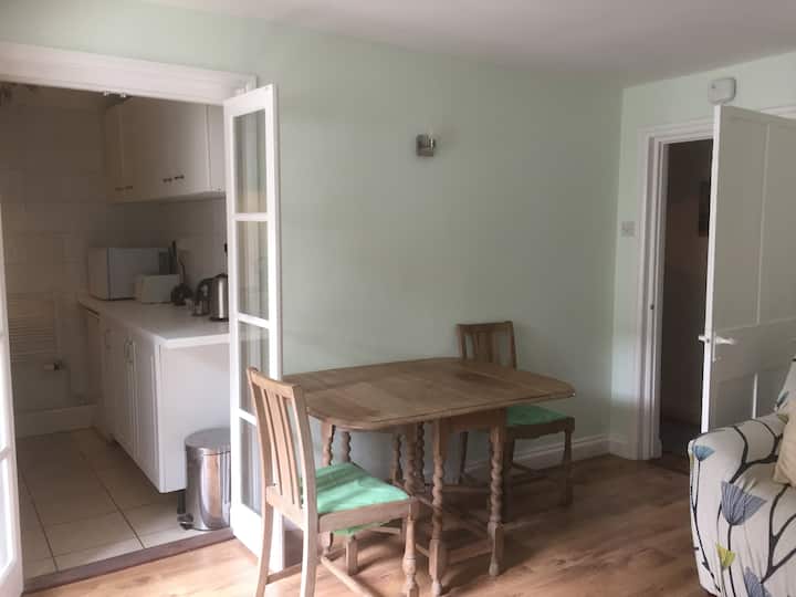 City Centre Garden Rooms - Exeter