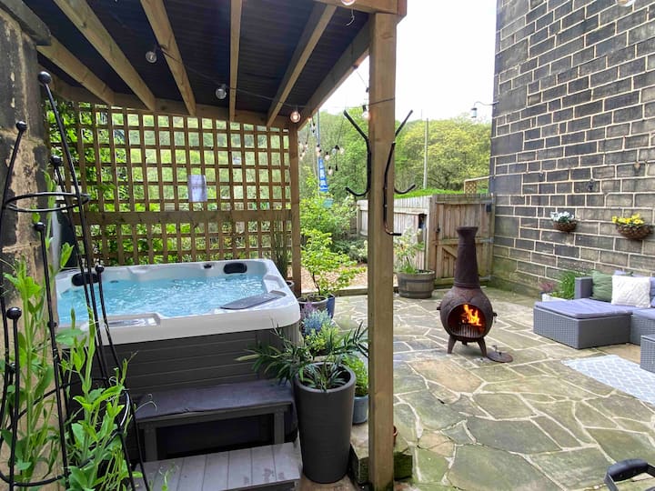 ‘The Nook’ & Hot Tub - Hebden Bridge - Yorkshire