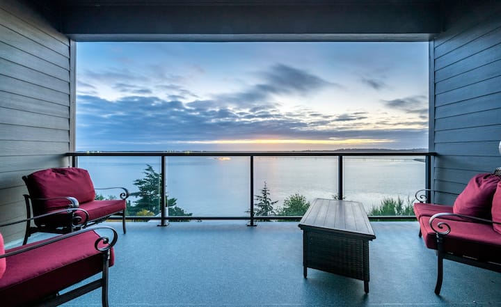 Seagate, The Gold Standard In Coos Bay - Sunset Bay State Park, Coos Bay