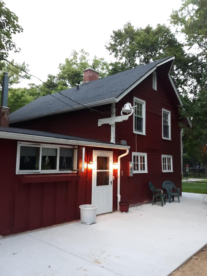 Charming Converted Barn North Of Rockford, Ill - Rock Cut State Park, Caledonia